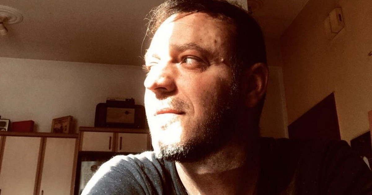 Έγινε πατέρας για δεύτερη φορά και το ανακοίνωσε με μία φωτογραφία - OK ...