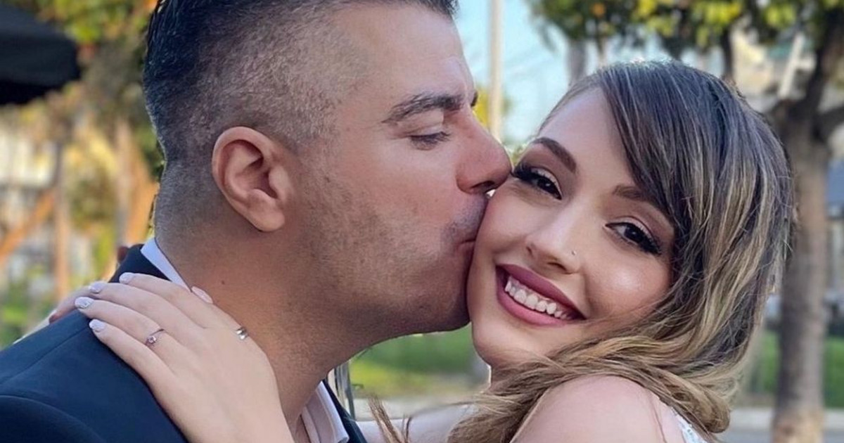 Μελίνα Μακρή: Οι πρώτες εικόνες από τον γάμο του αδελφού της