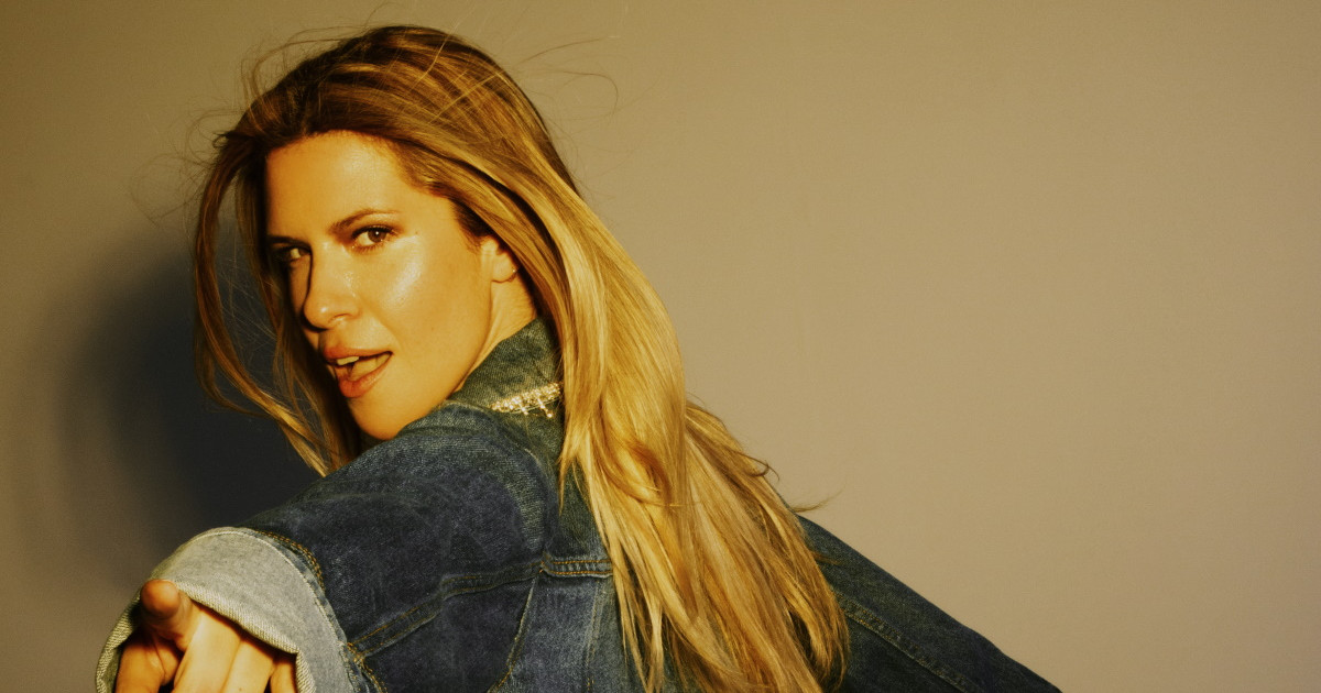 H τραγουδίστρια Νafsica μιλά στο okmag