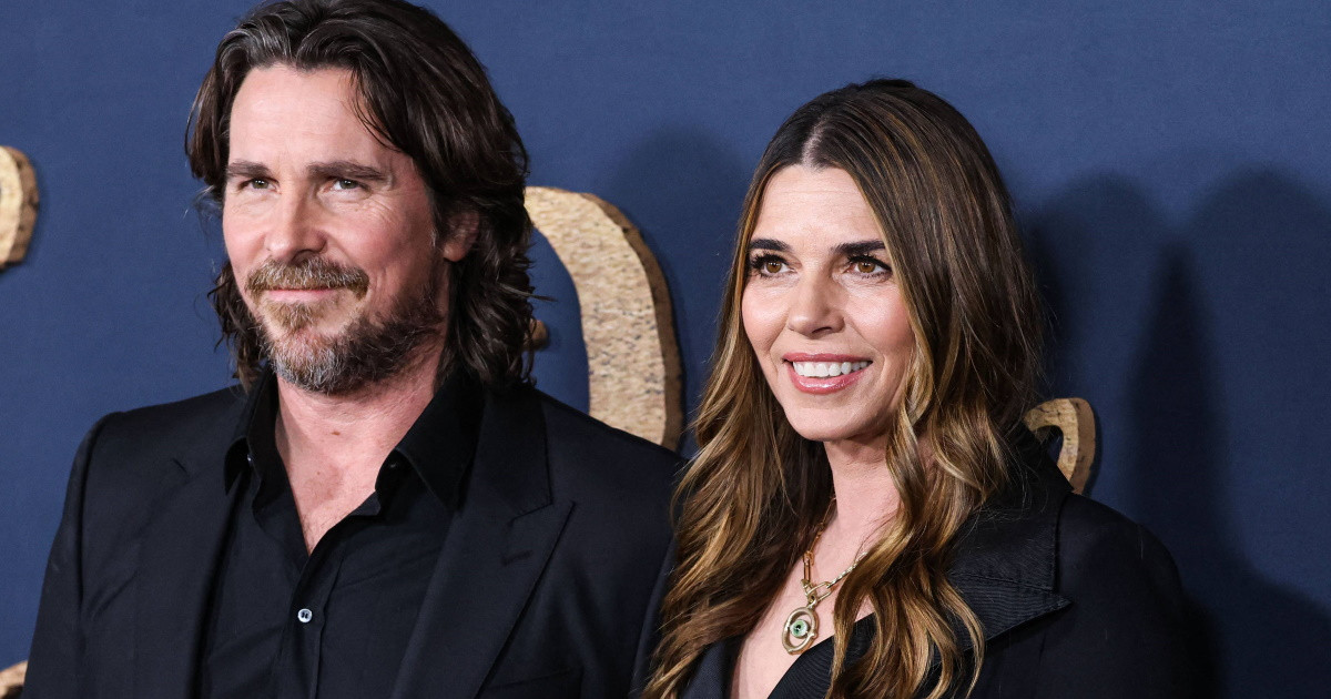 Κρίστιαν Μπέιλ: Στη Μύκονο με τη σύζυγο και τα παιδιά τους