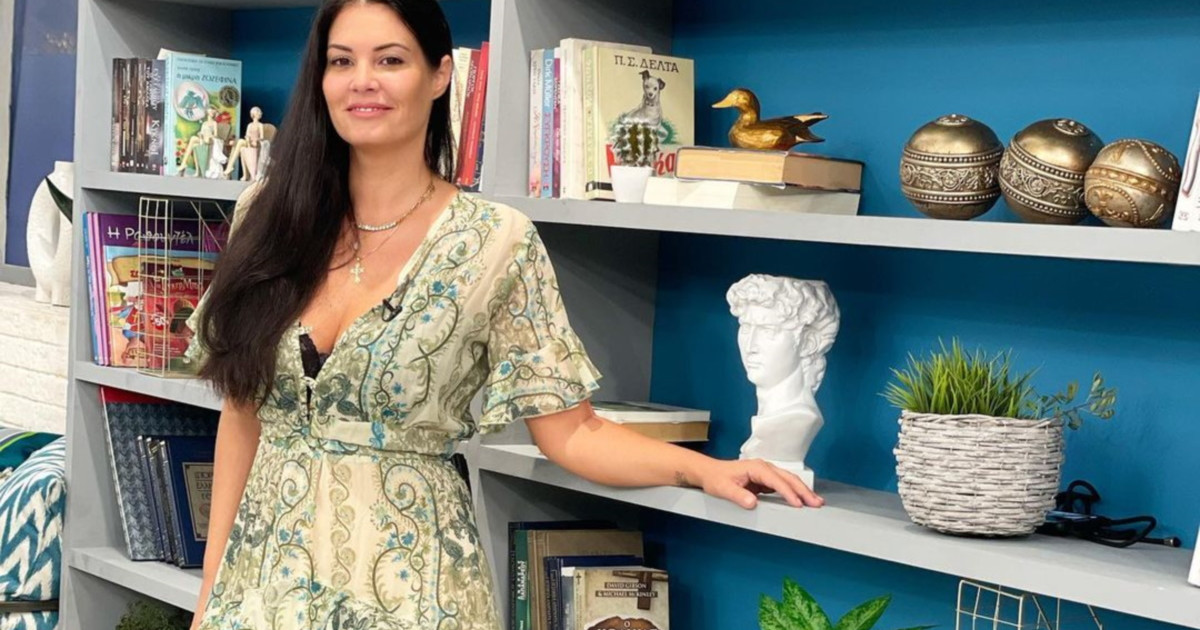 Ποια κυρία παίρνει τη θέση της Μαρίας Κορινθίου στην εκπομπή του ...