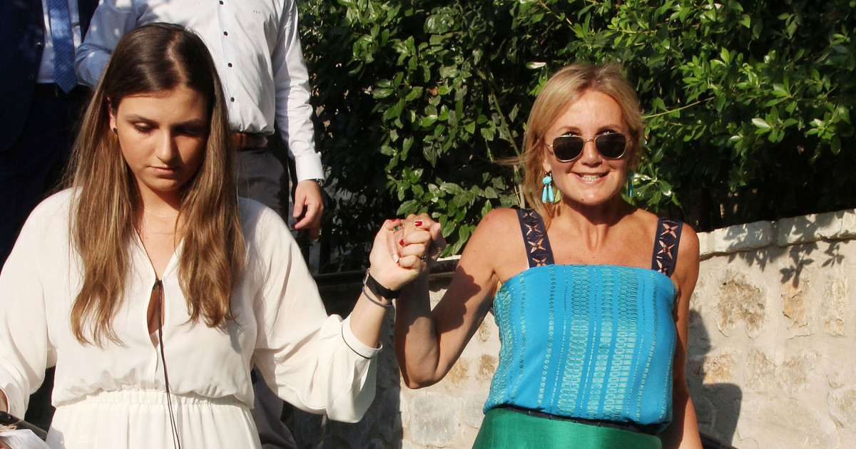 Μαρέβα Μητσοτάκη: Ποζάρει με την κόρη της, Σοφία και της εύχεται για τα ...