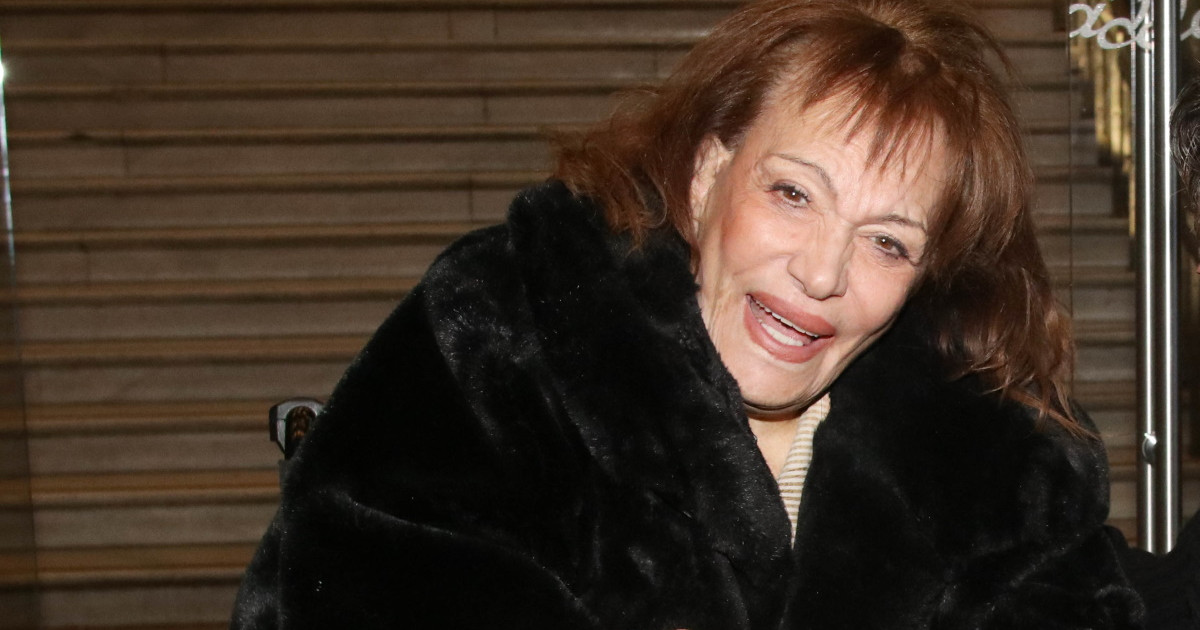 Μαίρη Χρονοπούλου: Η σπάνια φωτογραφία 43 χρόνια πριν με αφορμή τα 90α ...