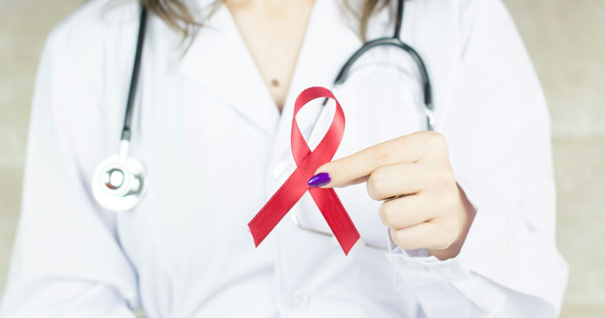Παγκόσμια Ημέρα κατά του AIDS: Έρευνα δείχνει ότι 1 στους 3 δεν ...