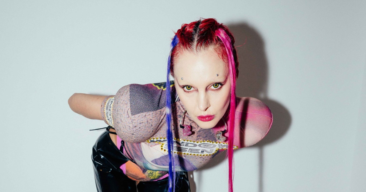 Η Τάμτα αποκαλύπτει στο okmag λεπτομέρειες για το live της στο queer club που απαγορεύονται τα ...