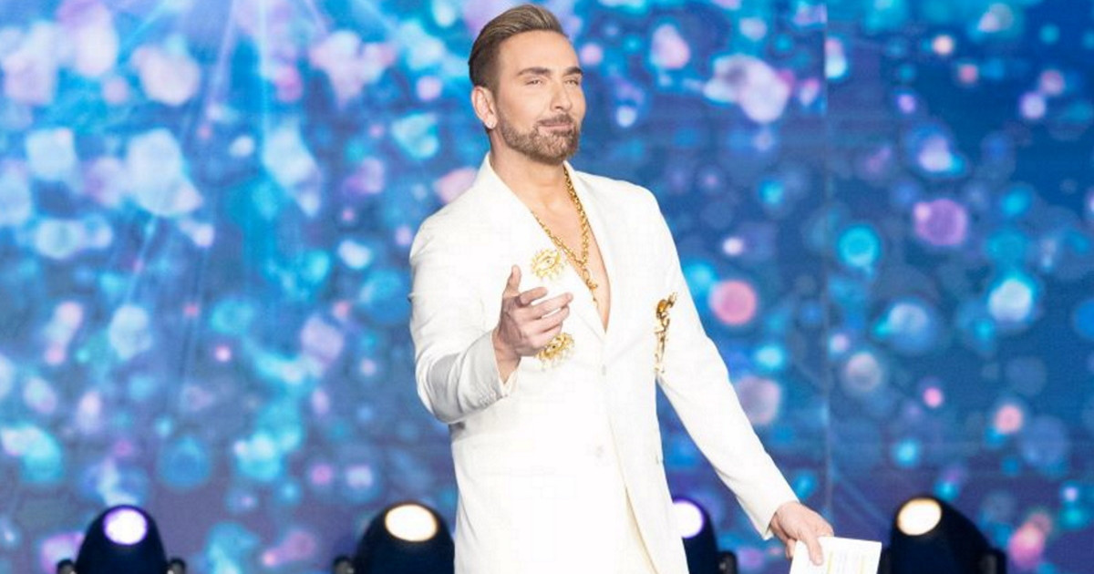 J2US: Ένα μαγευτικό μουσικό ταξίδι στον χρόνο έκανε το 14ο live με τον Νίκο Κοκλώνη στον Alpha