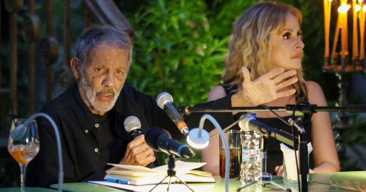 Σταύρος Ξαρχάκος: Πλήθος κόσμου στην παρουσίαση του δίσκου «Ρεμπέτικο ...